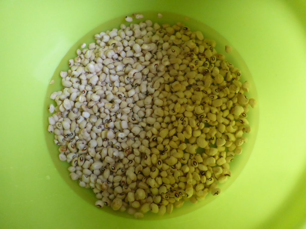 Namibian Peeled Black-eyed Bean Puree (Oshingali) (VIDEO) - Ester kocht