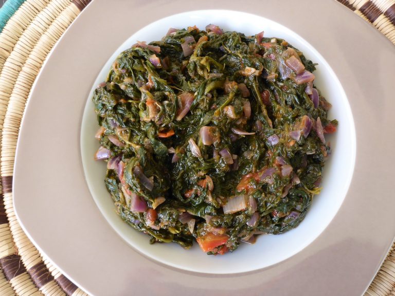 Namibisches Spinat Ragout (Ombidi) - Ester kocht