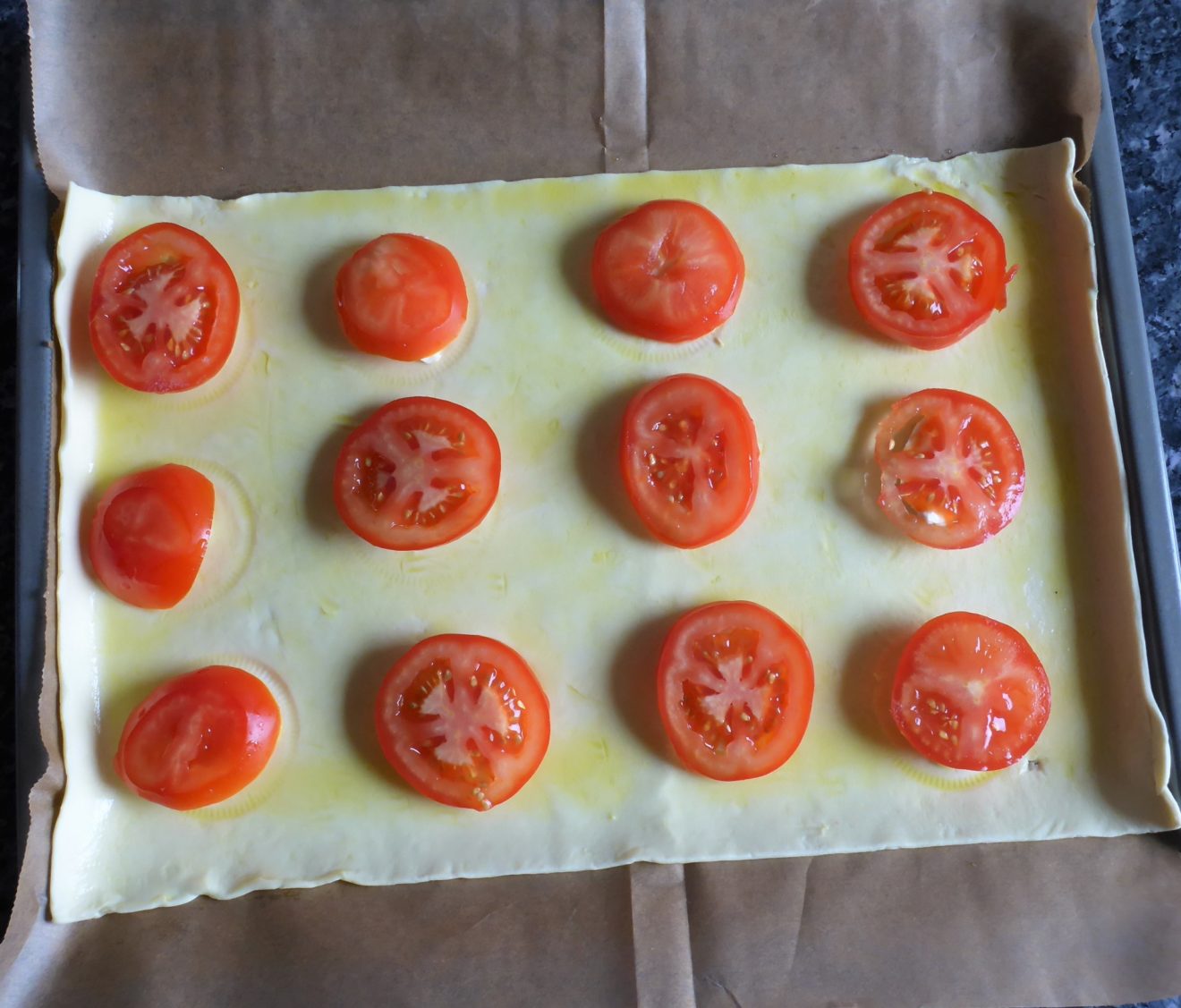Puff Pastry Tomato Tarts - Ester kocht