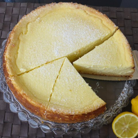 German Style Lemon Cheesecake With Sour Cream - Ester kocht