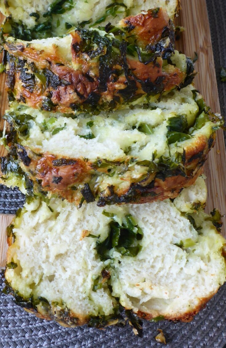 Easy Wild Garlic Bread Recipe - Ester kocht