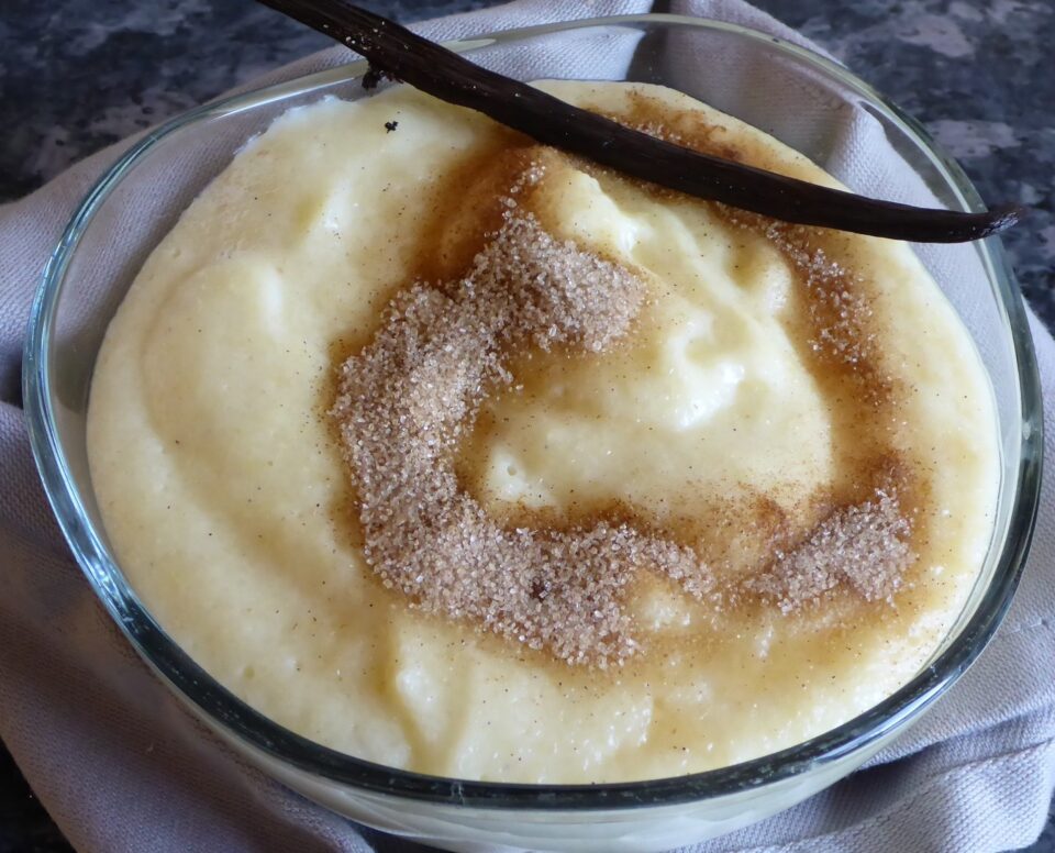 German Semolina Pudding Recipe (Grießbrei) - Ester kocht
