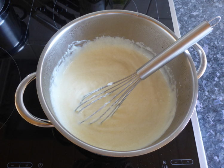 German Semolina Pudding Recipe (Grießbrei) - Ester kocht