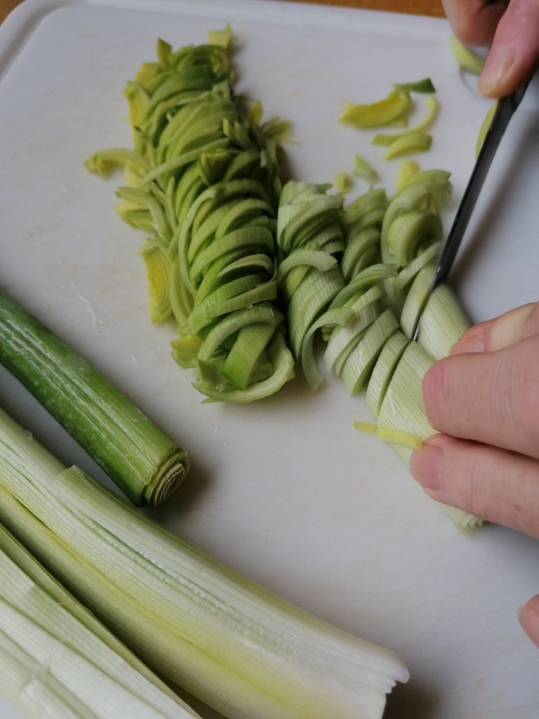 Baked Fish With White Wine Cream Sauce - Ester kocht