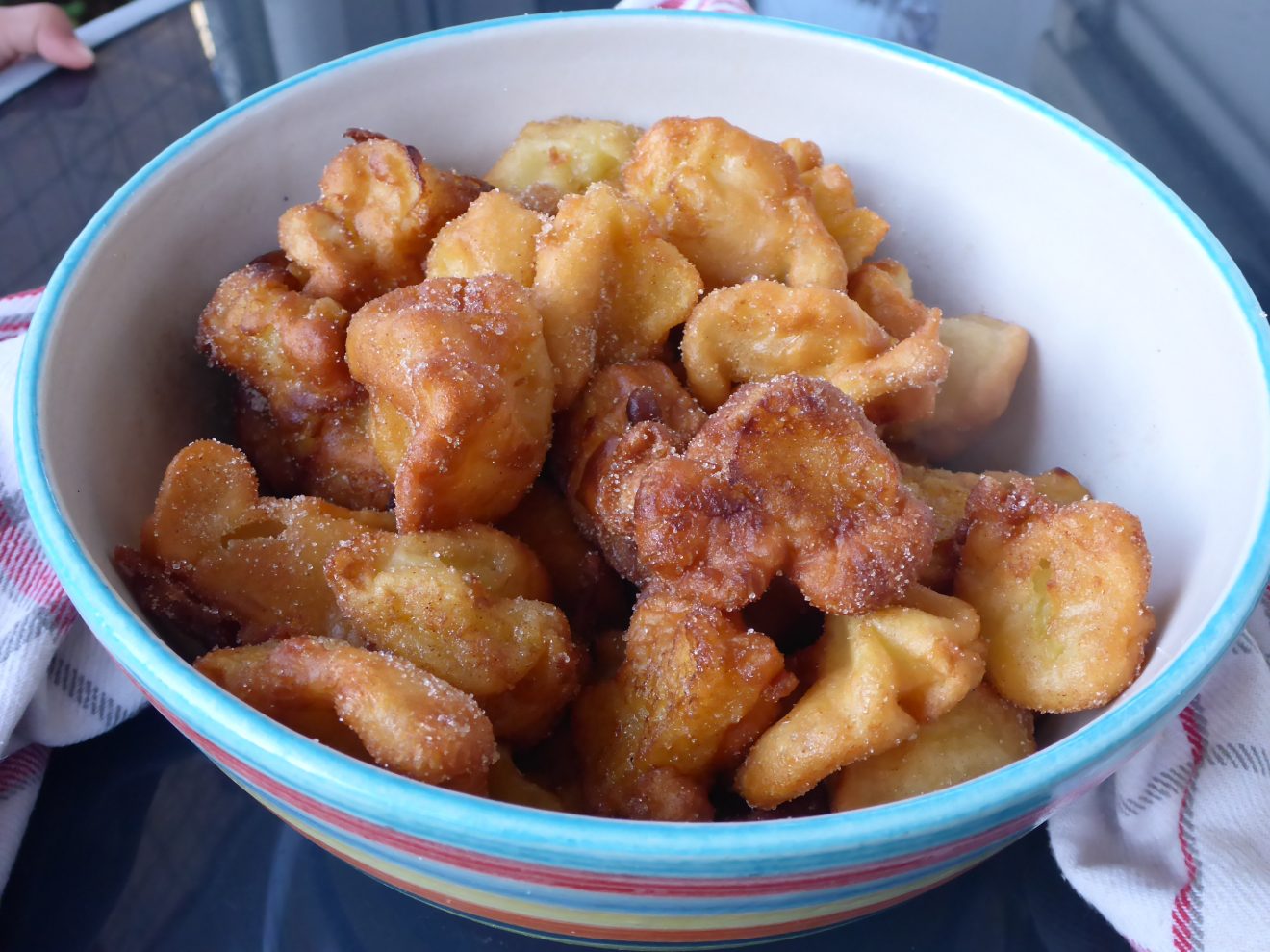 German Apple Fritters Recipe - Ester kocht