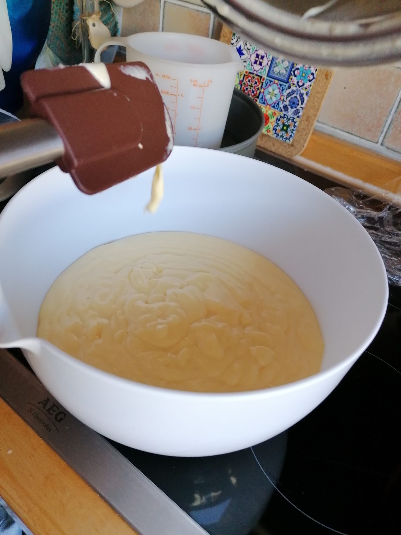 German Buttercream Cake - Ester kocht