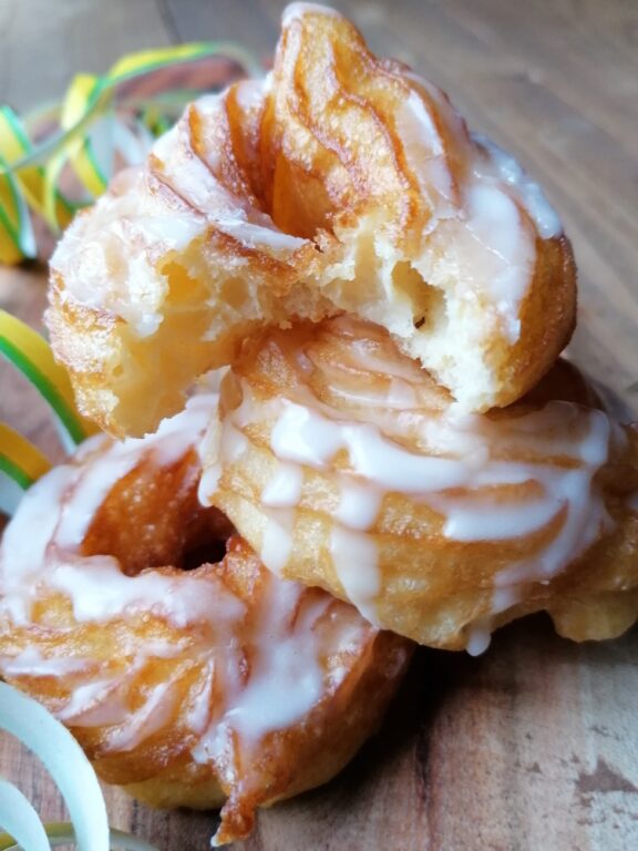 German Cruller Recipe - Ester kocht