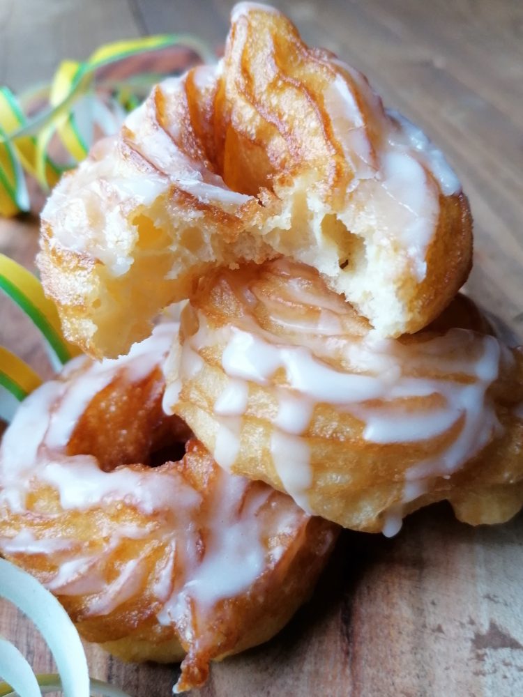 German Cruller Recipe - Ester kocht