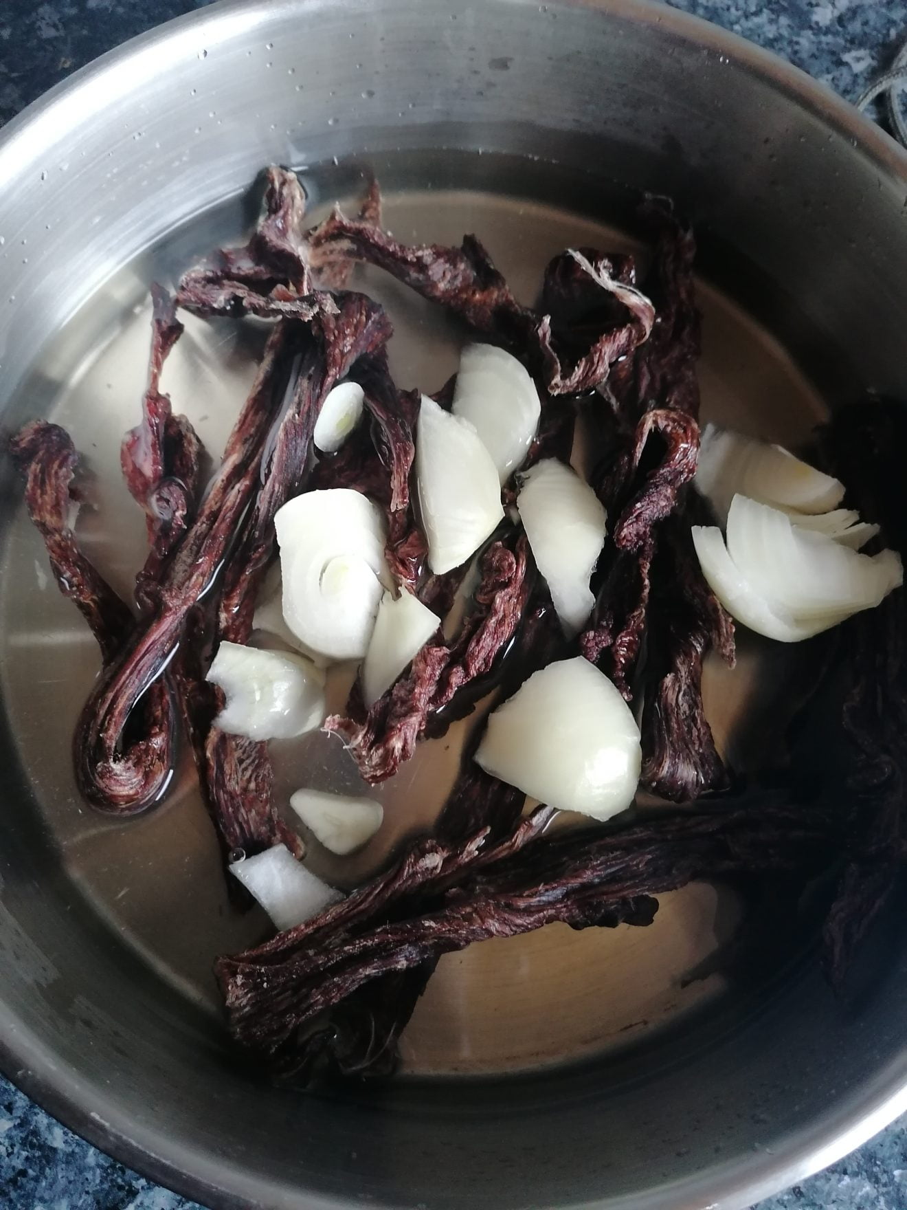 Namibian Dried Meat Strips Stew (Eedingu) - Ester kocht