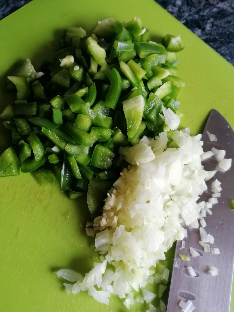 Namibian Dried Meat Strips Stew (Eedingu) - Ester kocht