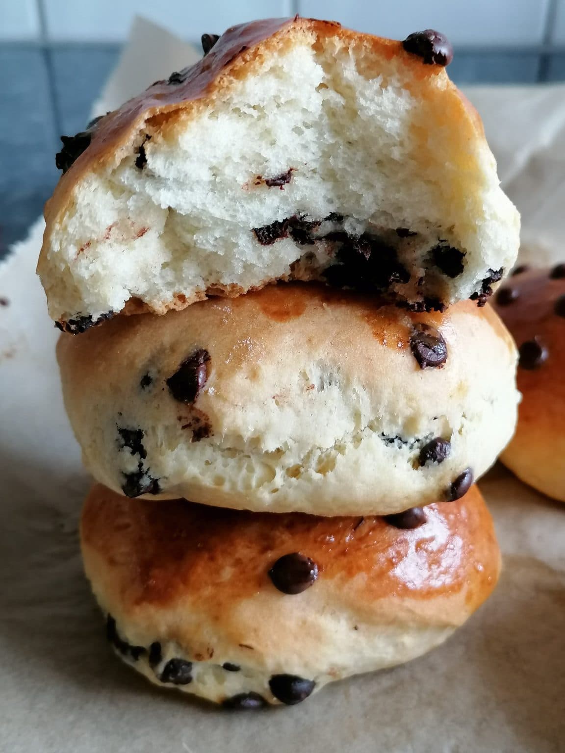 Chocolate Chip Buns WITHOUT Yeast - Ester kocht
