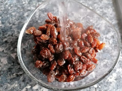 Raisin Buns WITHOUT Yeast - Ester kocht