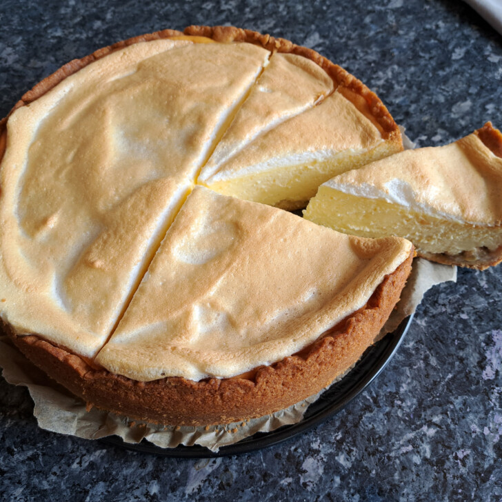 German Gooseberry Cheesecake With Meringue Topping - Ester kocht