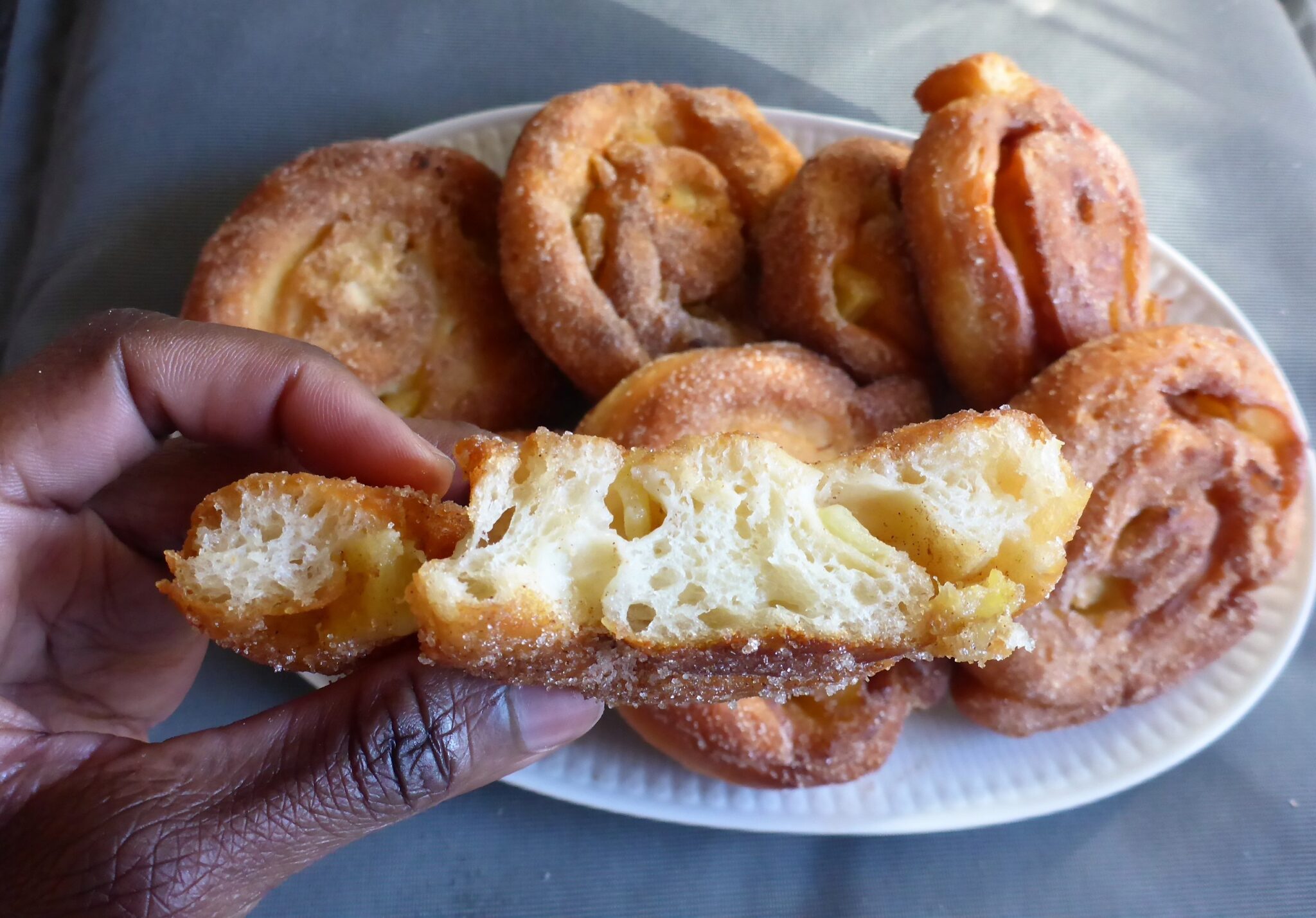Apfelkrapfen mit Hefe - Ester kocht