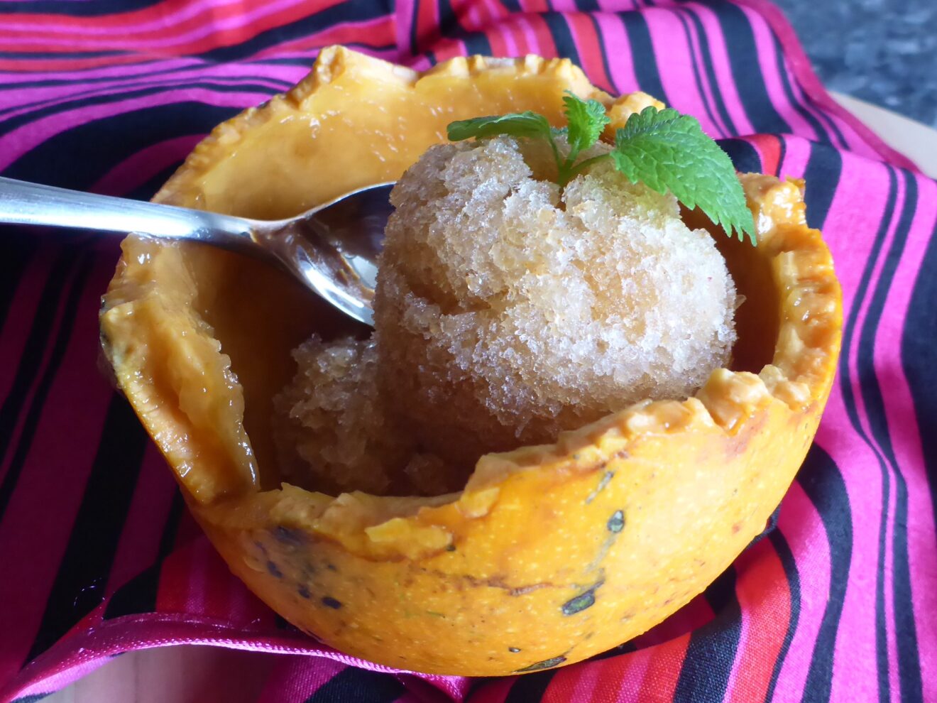 Omauni Sorbet (Monkey Orange Sorbet) - Ester kocht