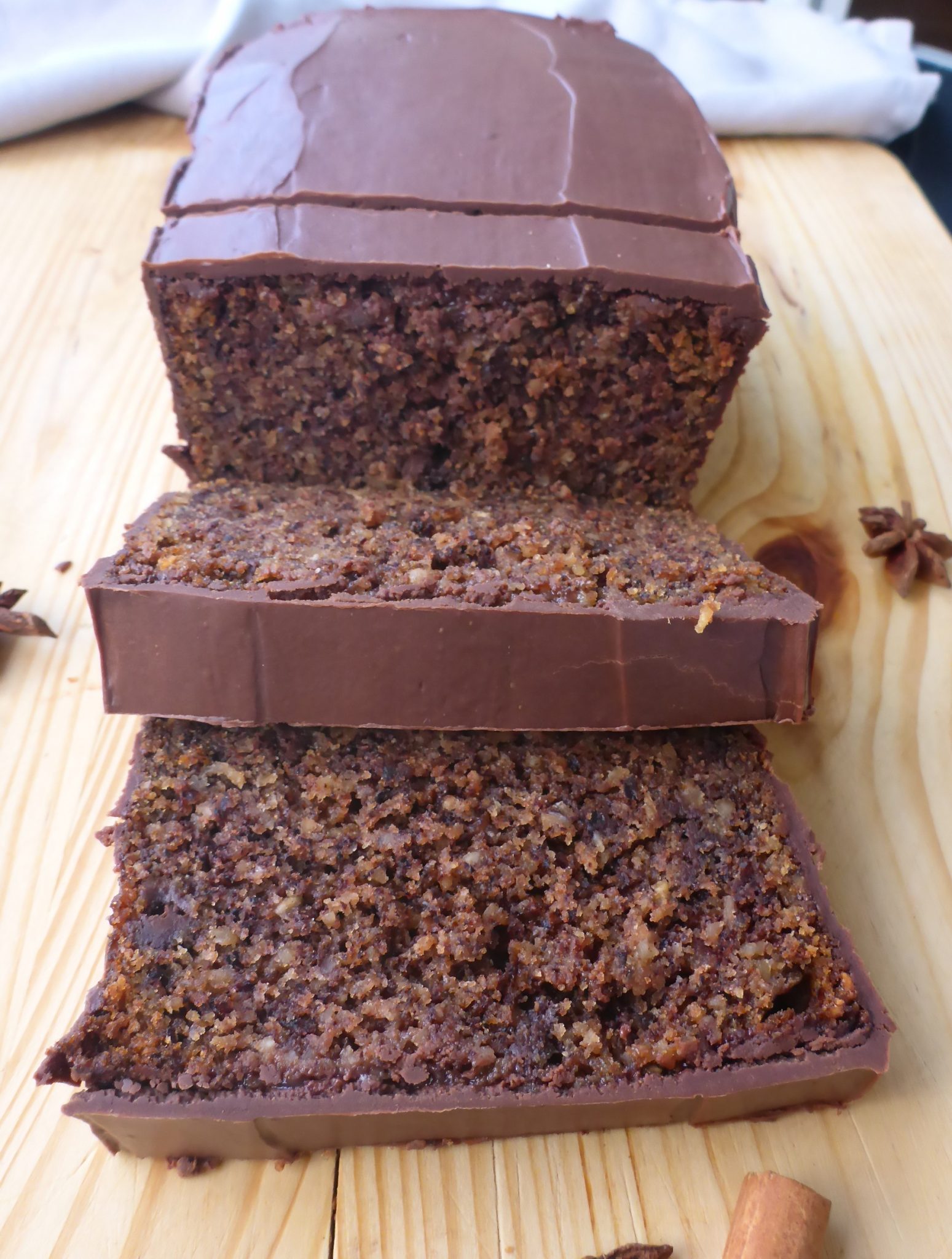 German Chocolate Spice Cake (Gewuerzkuchen) - Ester kocht