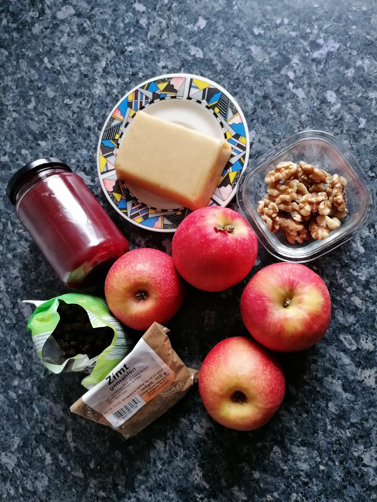 Bratäpfel (German baked apples) and vanilla sauce recipe - Ester kocht