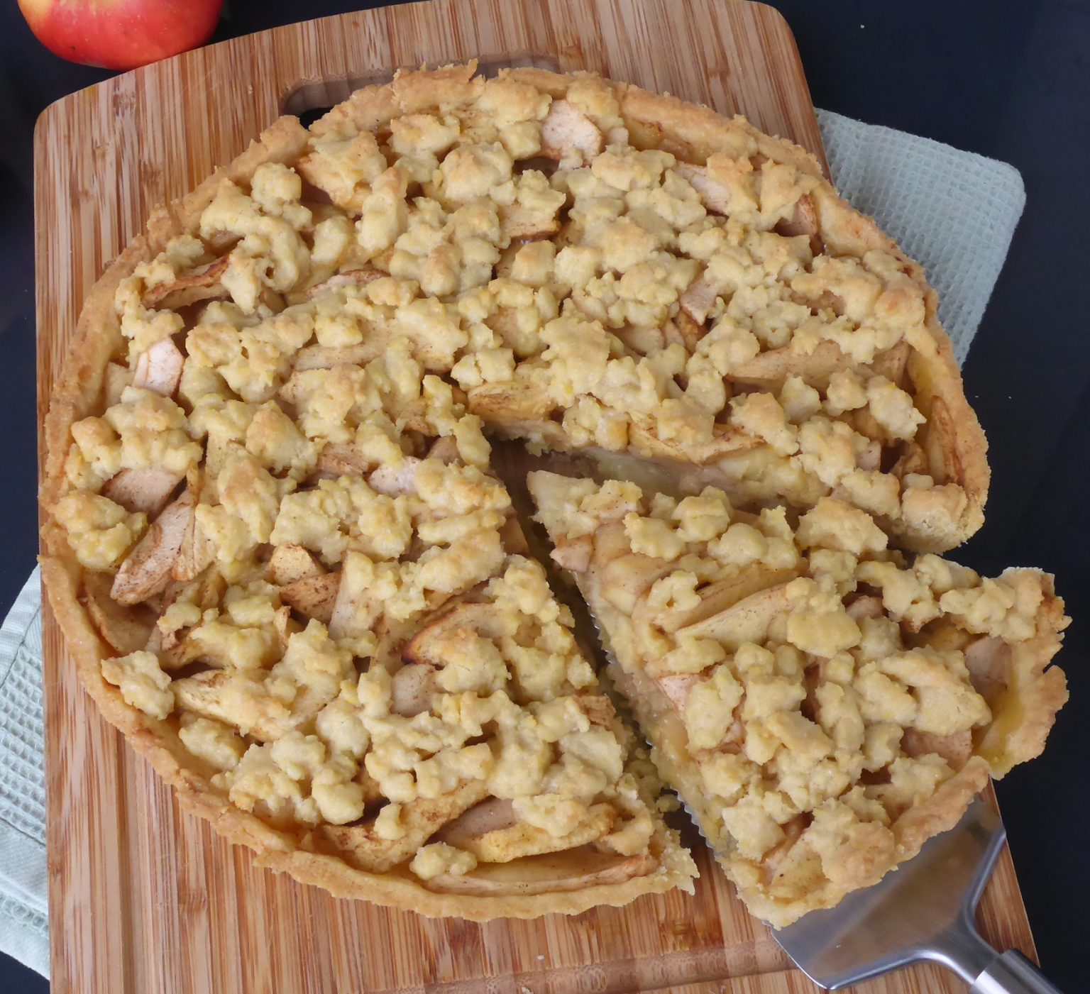 Apple Crumb Tart - Ester kocht