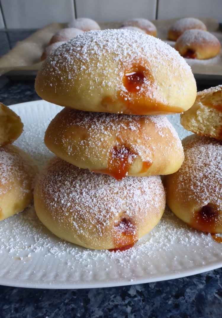 Baked Berliner Recipe (German Donuts) - Ester kocht