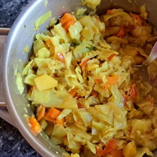 Äthiopischer Kohleintopf Vegan (Tikel Gomen) - Ester kocht